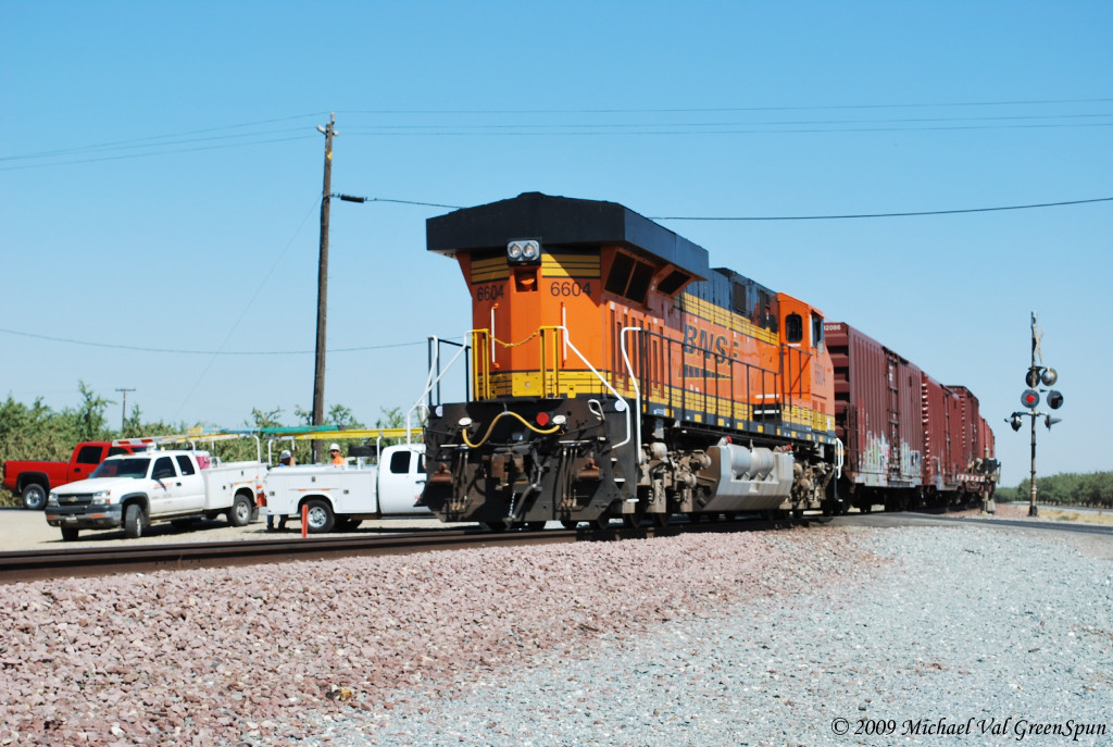 BNSF 6604